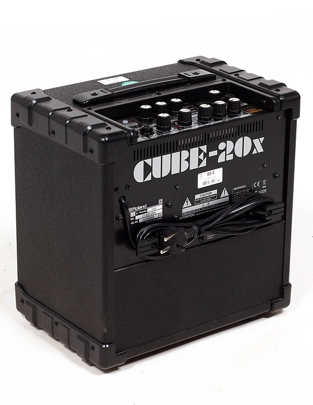 Tarkastetut käytetyt kaiuttimet ja muut audiolaitteet