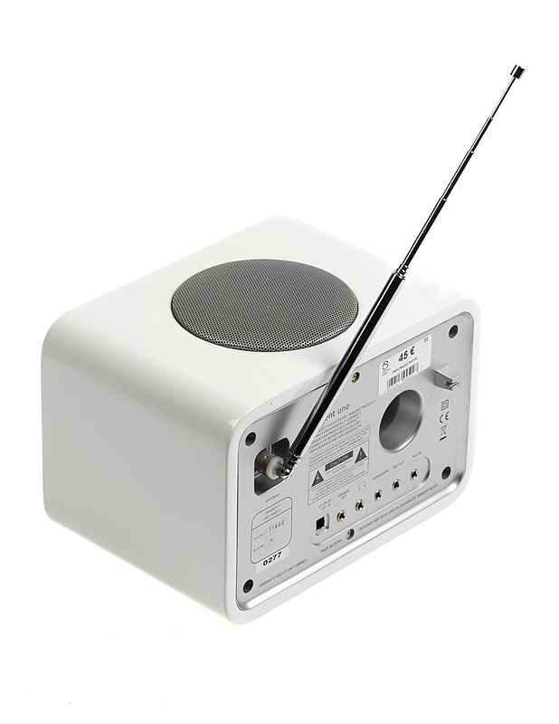 Viihde-elektroniikkaa kuukauden takuulla